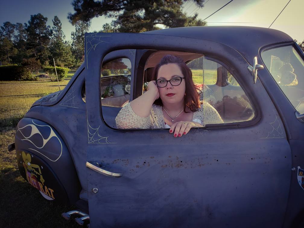 Miss Hilda Grace – Vintage Enthusiest